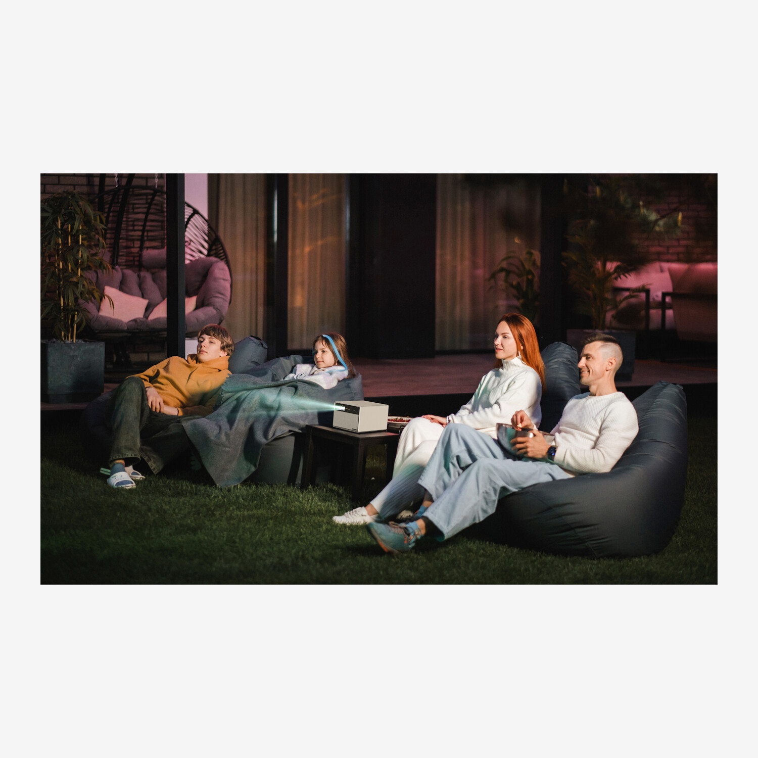 XGIMI HORIZON Ultra 4K Heimkino-Beamer, Beige - Worldshop